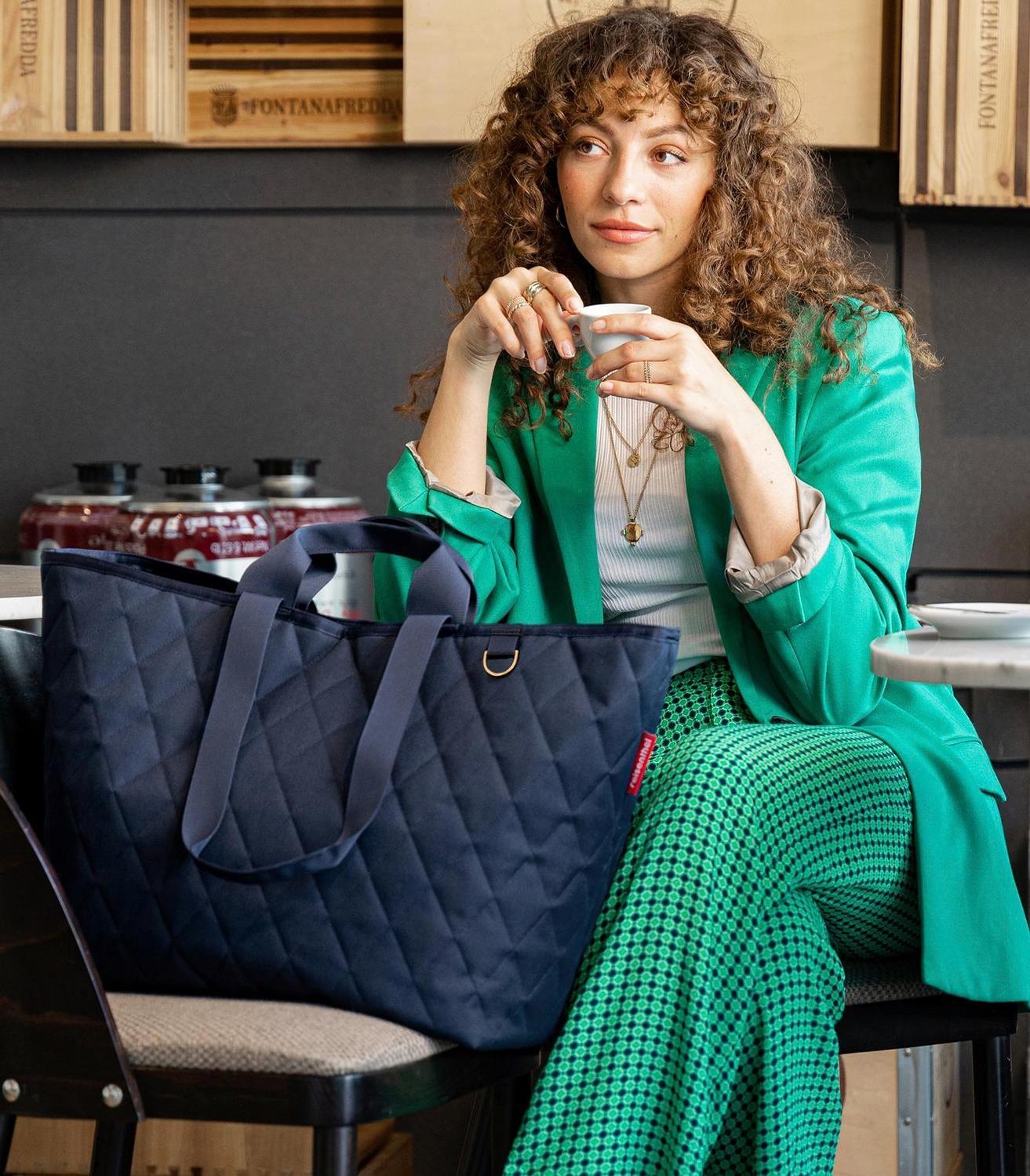 Tragetasche 26 Liter CLASSIC SHOPPER XL MIDNIGHT GOLD | Körbe & Taschen ...